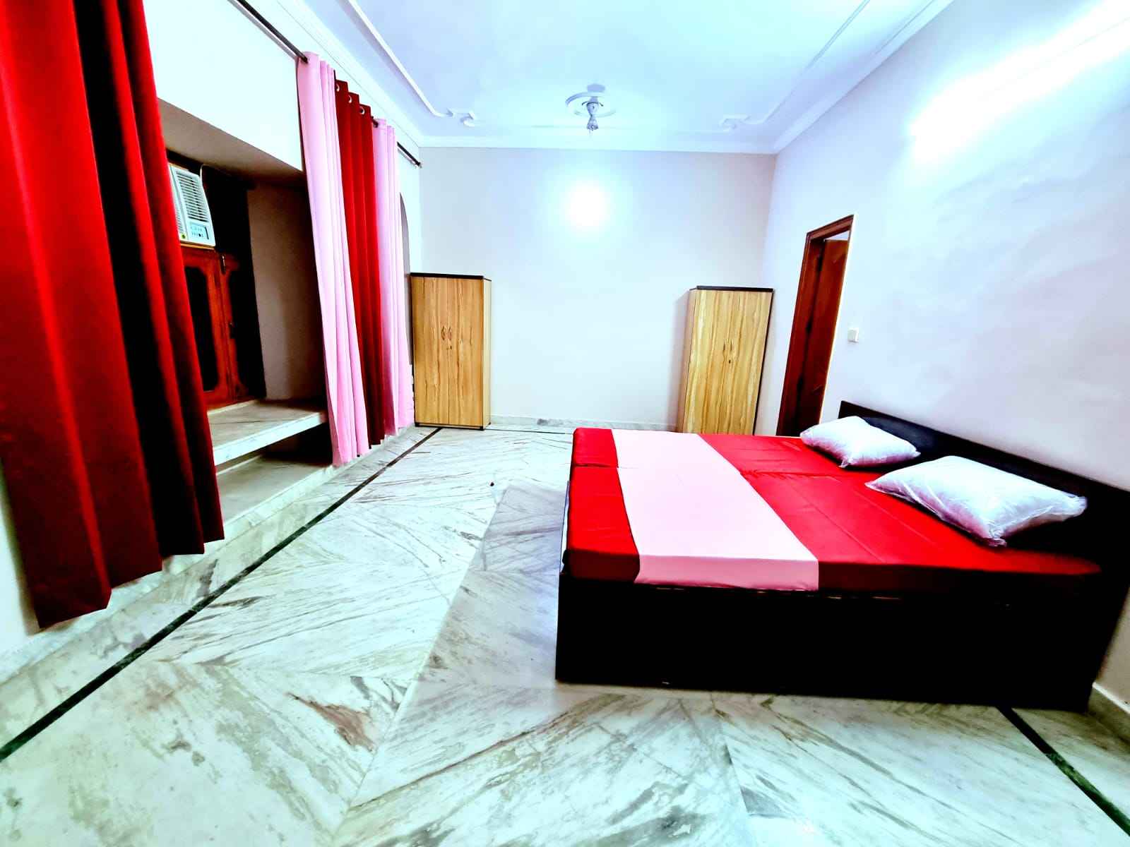 Best PG in Gurugram | Gents, Ladies Pg Near Me - Tenanto